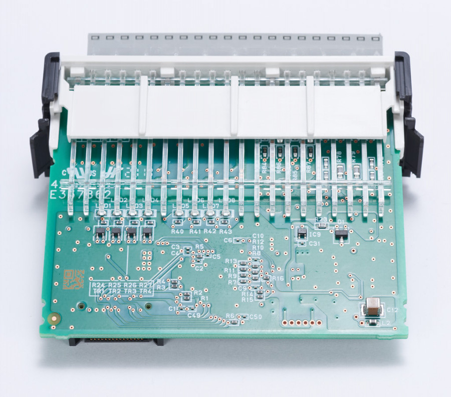 C2-08D2-4VC > CLICK PLUS > CLICK PLUS DISCRETE/ANALOG COMBO MODULE, | SDI STORE